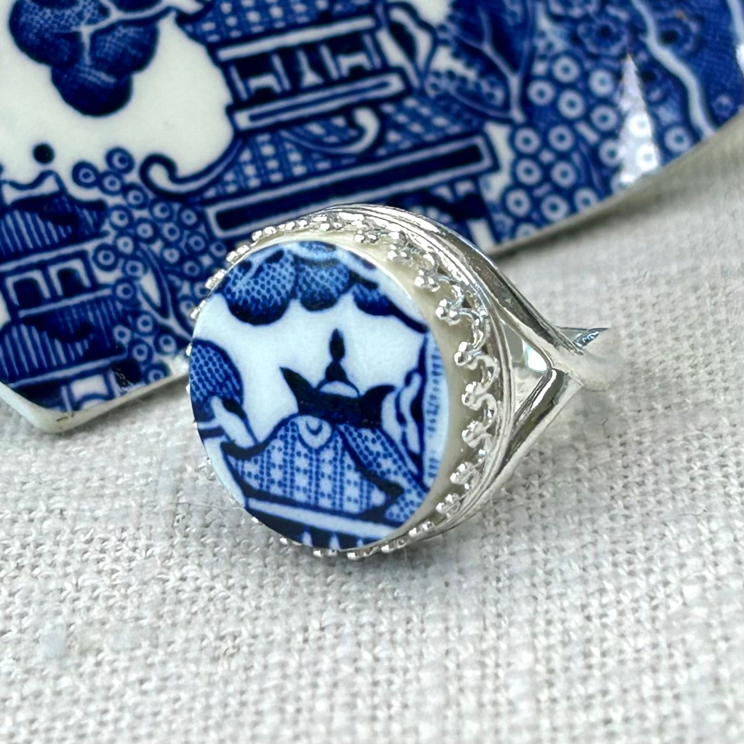 1960/70s Sterling Silver Churchill Blue Willow Ring